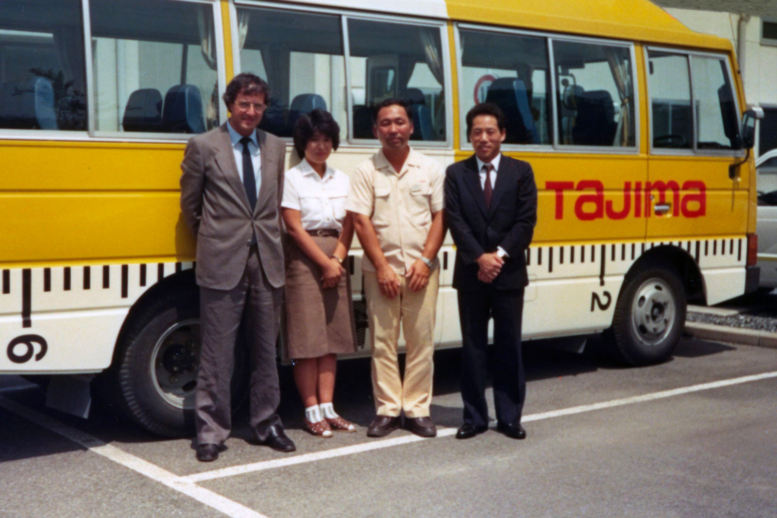 Ullmann – Leading distributors in the hardware, tools, building and ...